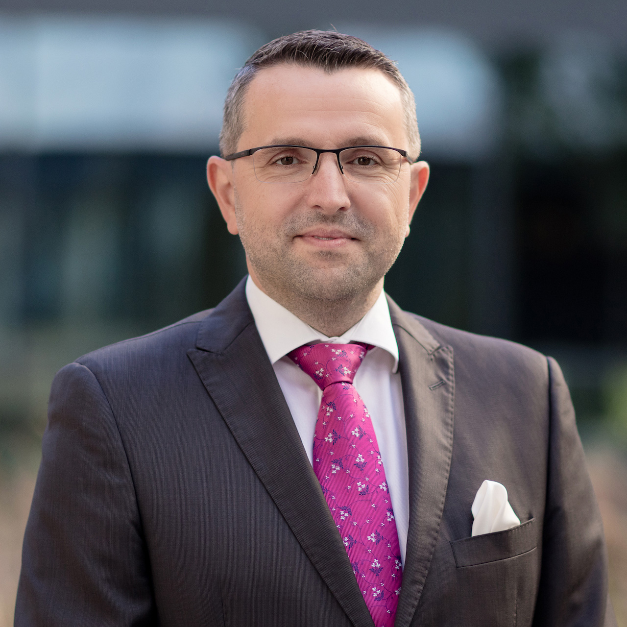 Leadership Assessment & Advisory | Amrop