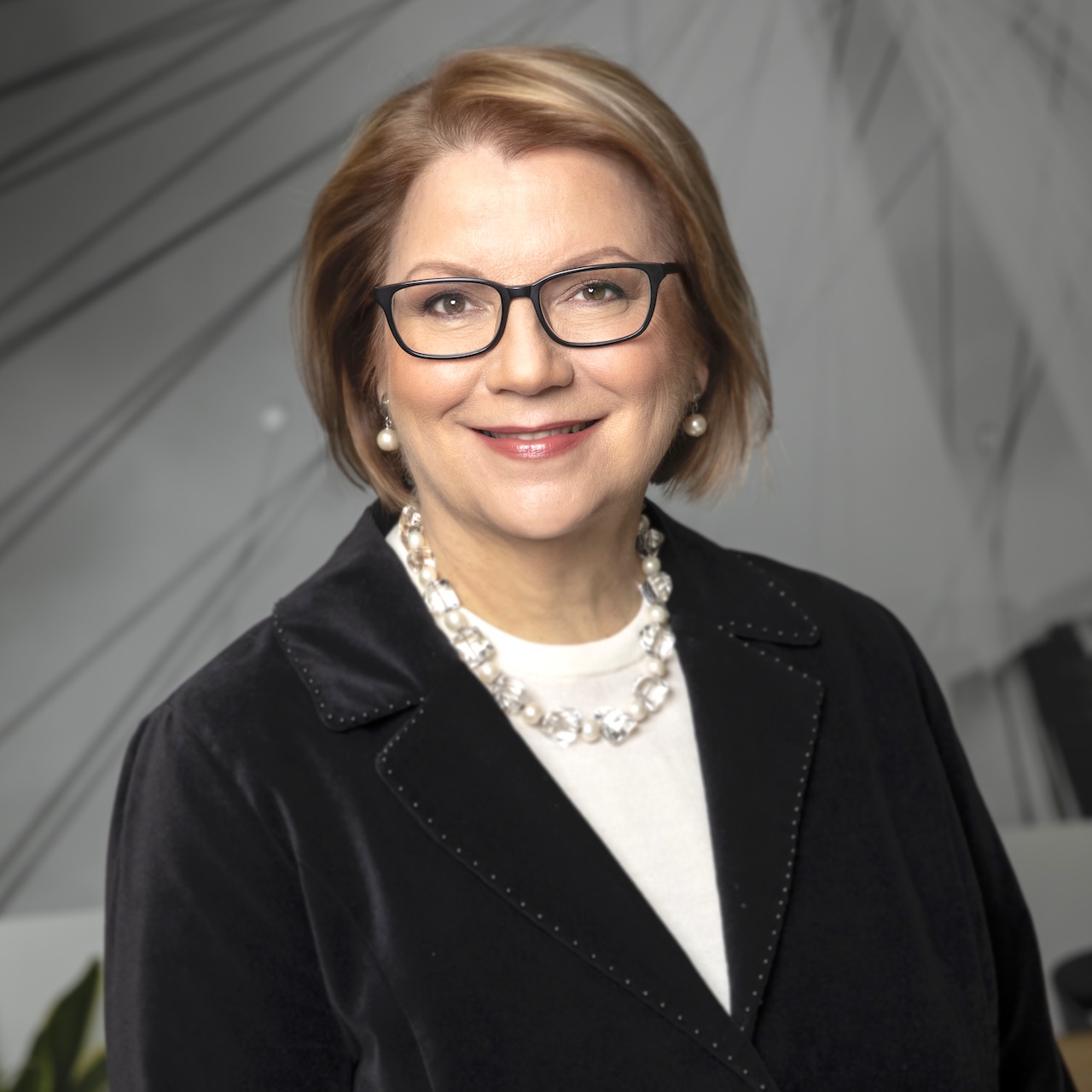 Meet Our Team | Amrop Carmichael Fisher